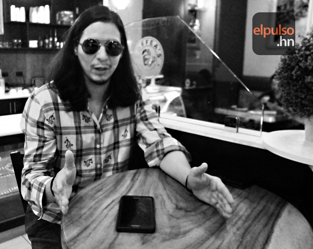 FER KING PRESENTA SU NUEVO SENCILLO - El Pulso